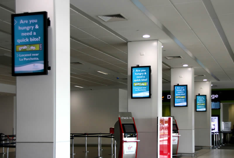 Airport and Air Lounge Digital Signage